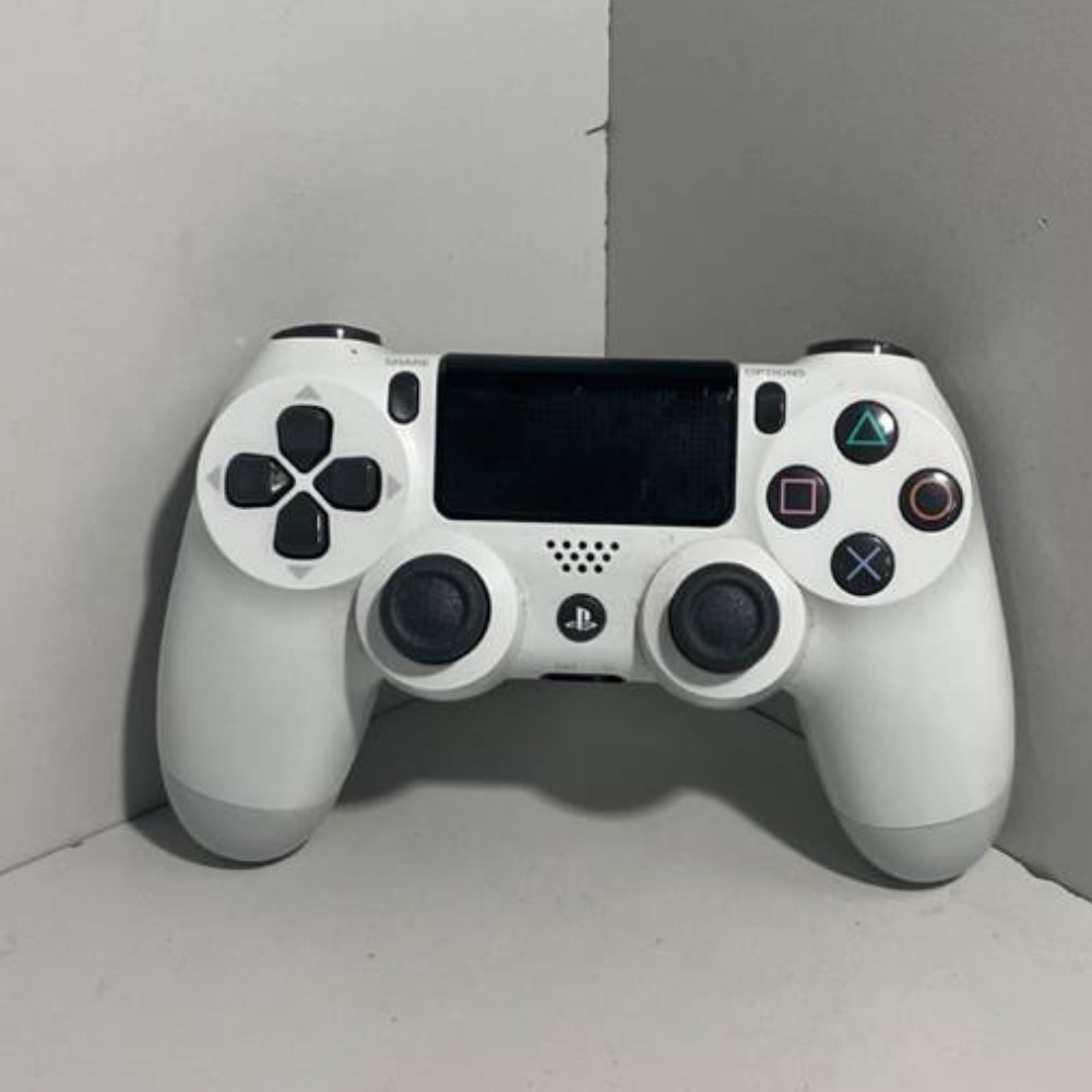 Pre-owned Sony PS4 Pad White - Own4Less